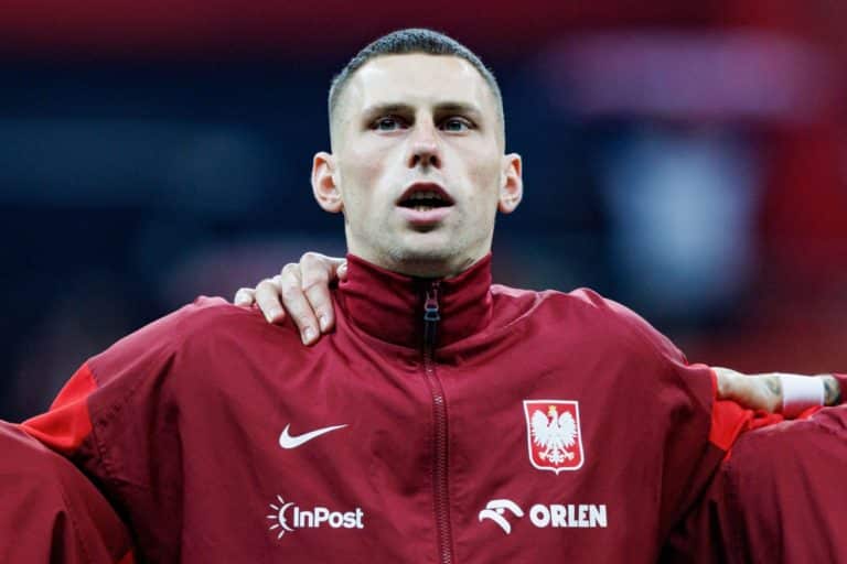 Piotrowski zaprezentowany w nowym klubie. Transfer z Bułgarii do Serie ...